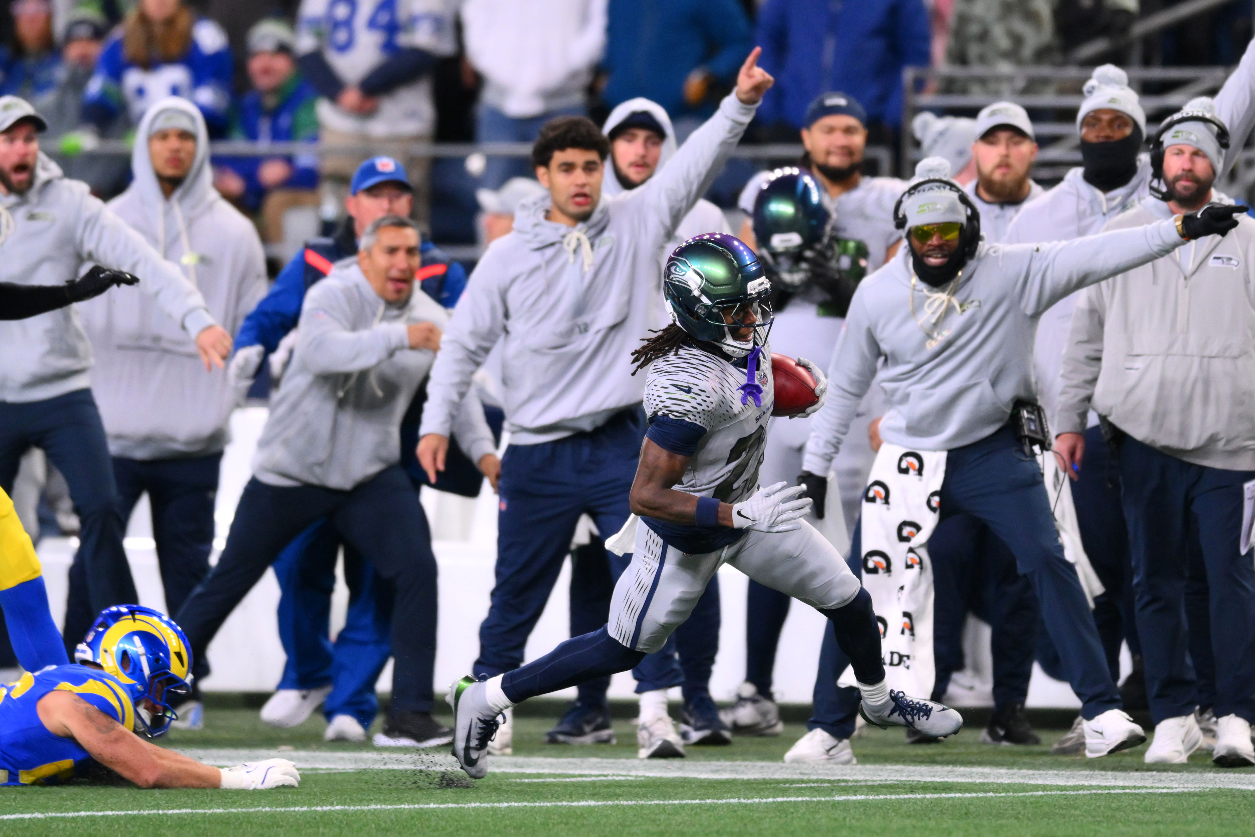 Pre-Snap Reads 12/20: Seahawks Special Teams comes up clutch once again