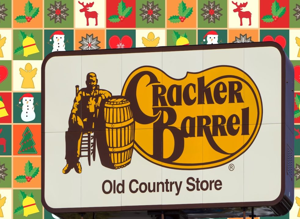 7 best last-minute gifts from Cracker Barrel for food fans