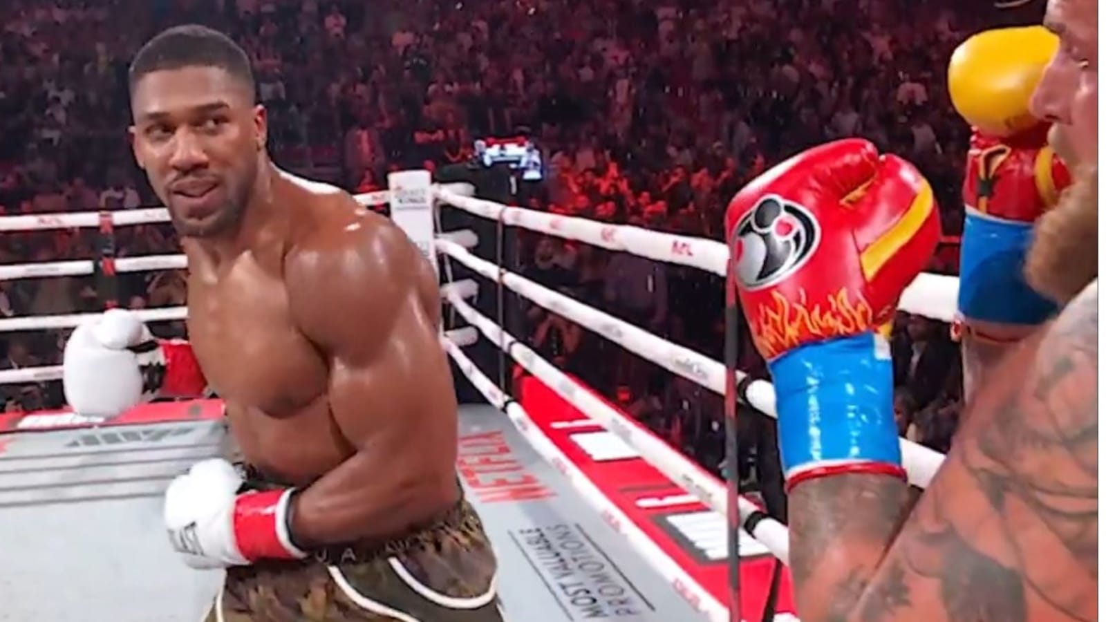 Anthony Joshua smashes Jake Paul's jaw in sixth round KO win of ...