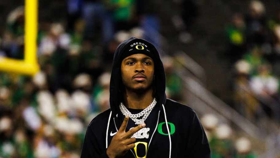 Oregon Ducks receive positive injury news for key receivers before ...