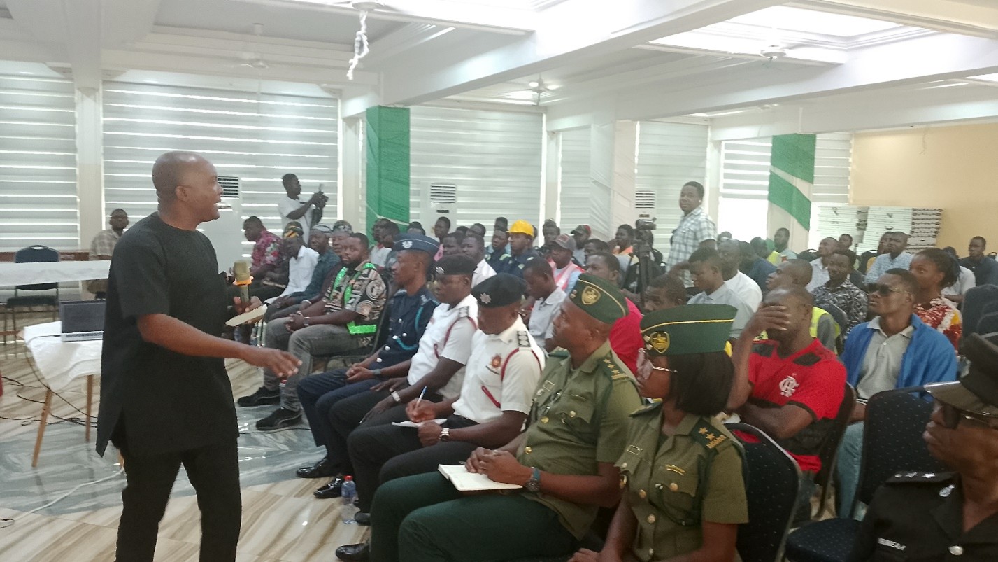 Electrical professionals urged to commit to safety standards