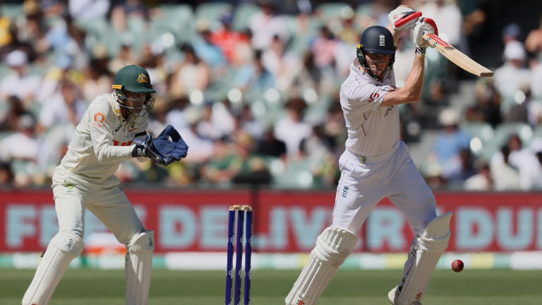 England won't give up: Zak Crawley issues war cry despite Ashes hopes ...