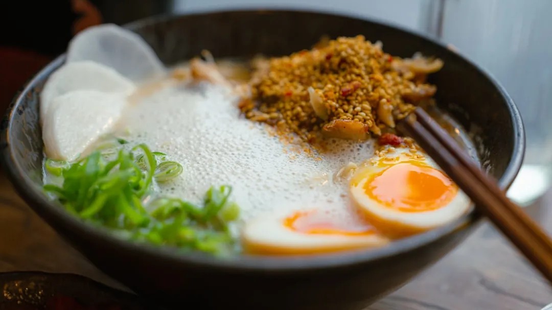 The 5 countries that eat the most fast food (and the 5 that eat almost ...