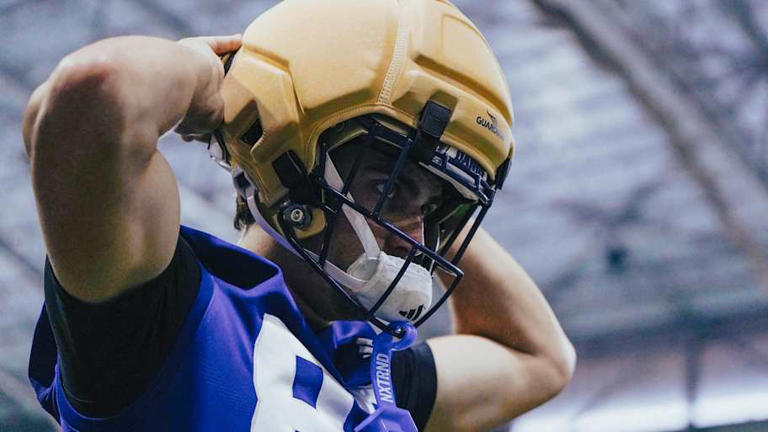 Gayton proved his point, played in Husky game and left