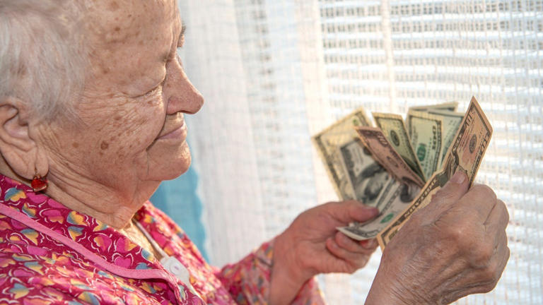 The average net worth at 82, and how you stack up