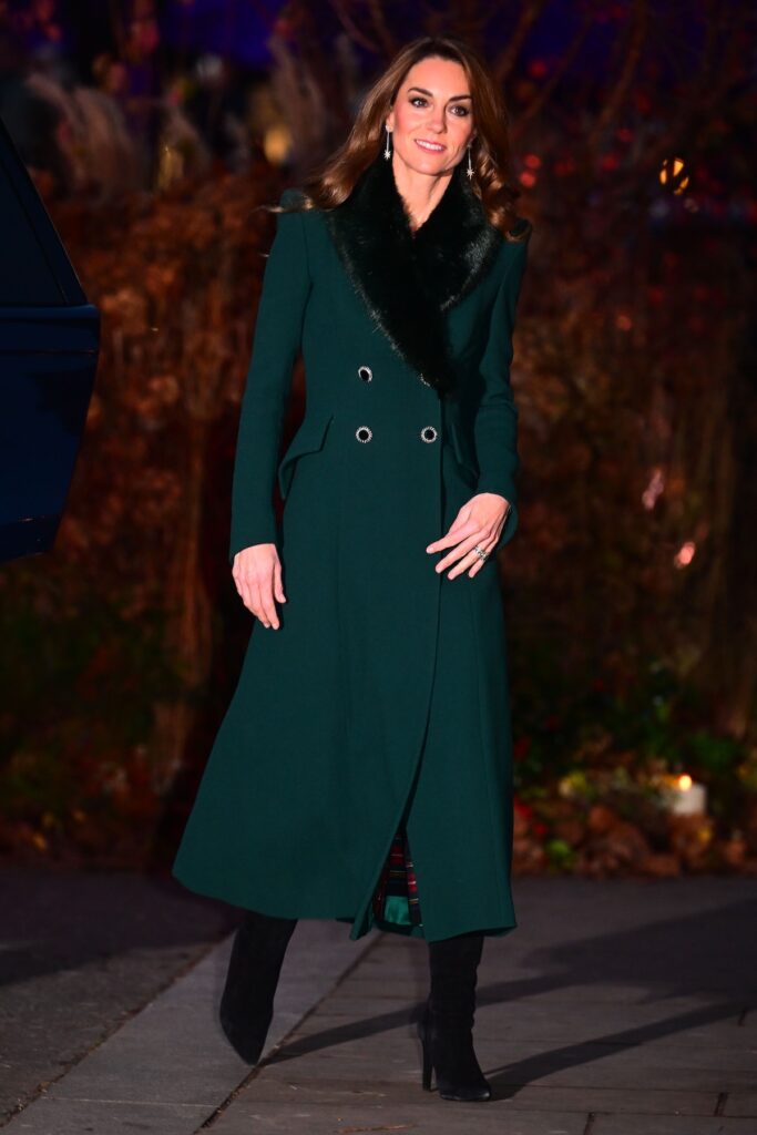 « Une vraie reine » : Kate Middleton met à nouveau tout le monde d ...