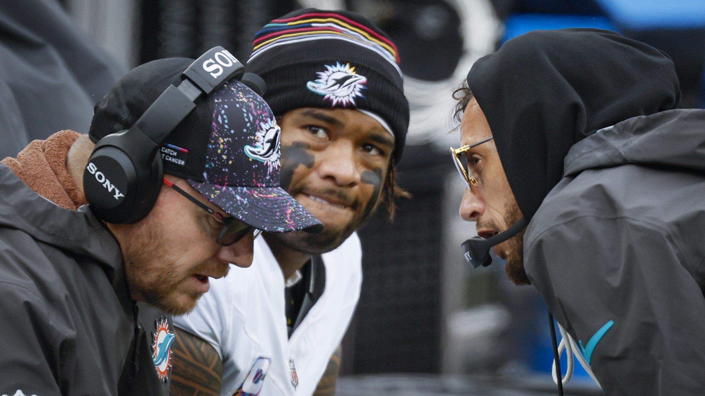 Greg Cote's poll dance: Who should be Dolphins' starting QB in 2026 ...