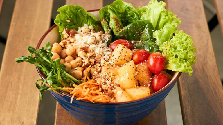 To reduce our carbon footprint: Company bans meat from all work events