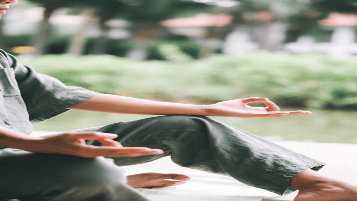 The simple morning meditation routine that can rewire your stress ...