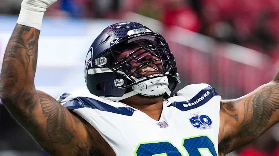 Seahawks' Jekyll and Hyde defense shows up just in time in Week 16