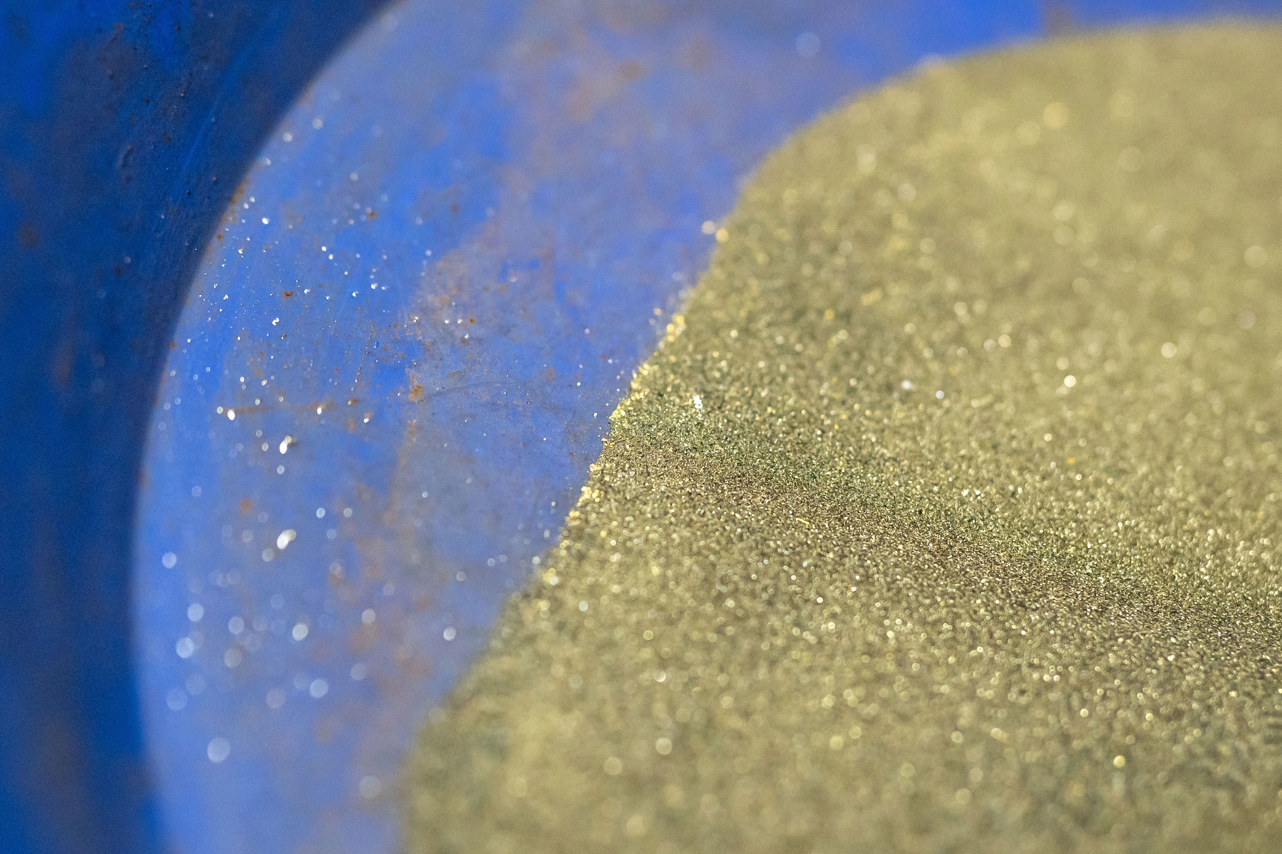 Sulphur Creek erupts after hidden pay pockets are uncovered in the Gold ...