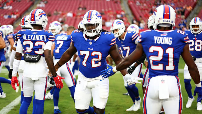 The Houston Texans sign a familiar face after crucial defensive injuries