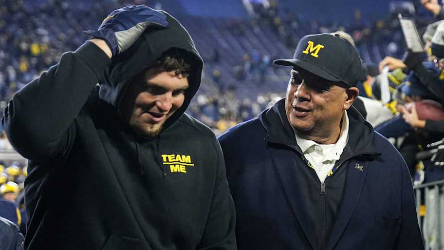 Top Michigan coaching target turns down Wolverines to sign massive ...