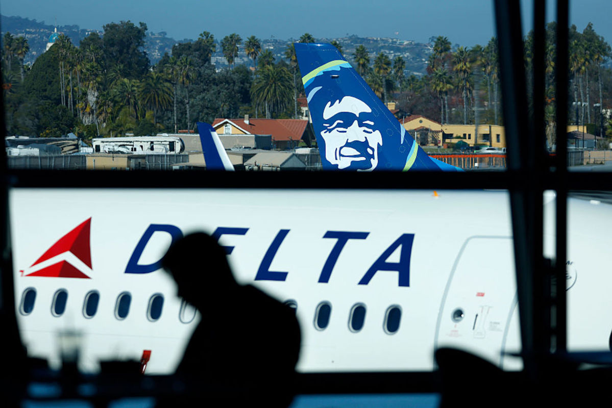 Delta just did one thing to make sure fans don’t miss kickoff