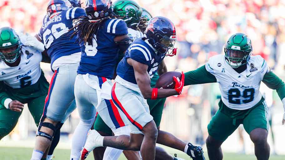 Kewan Lacy and Trinidad Chambliss injury scare turns Ole Miss vs ...