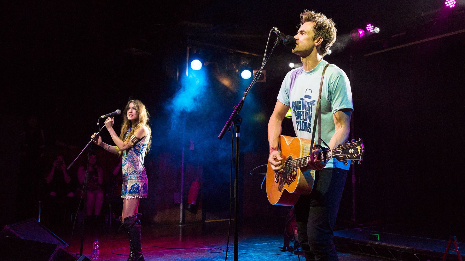 One Tree Hill's Tyler Hilton and Kate Voegele take us backstage on tour
