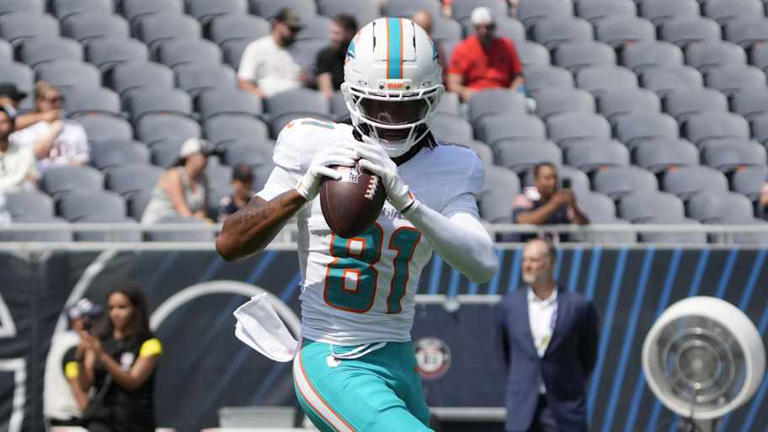 Dolphins practice squad call-up vs. Bengals gives preseason star first ...