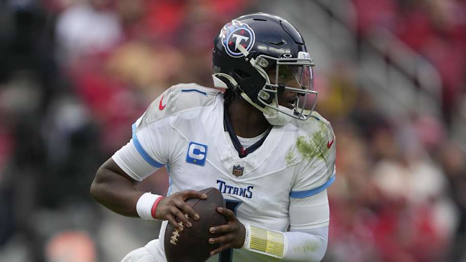 Titans eye statement win as Chiefs' injury list grows