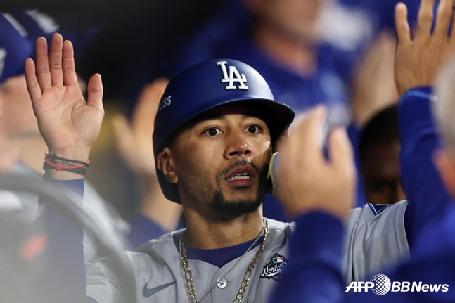 AL MVP 충격 트레이드→베츠 뒤늦은 고백 "떠나고 싶지 않았는데"... 그날 LAD-BOS 운명이 뒤바뀌었다