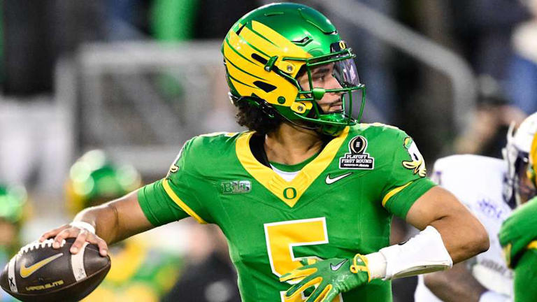 Dante Moore propels NFL draft stock in Oregon Ducks' first round ...