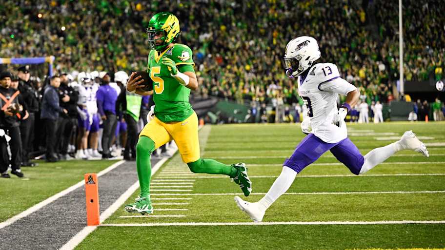 Dante Moore is sending a loud NFL draft message against James Madison