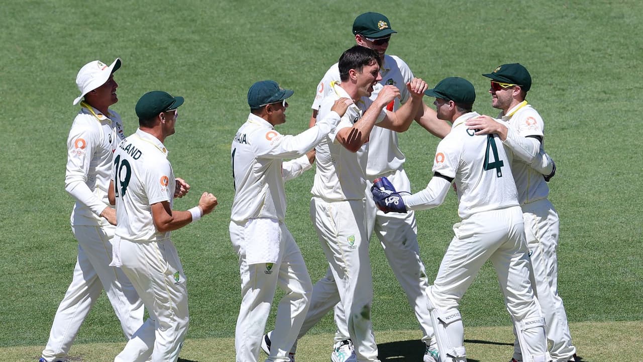 AUS vs ENG: एडिलेड में ऑस्ट्रेलिया की धाकड़ जीत, इंग्लैंड को हराकर एशेज ...