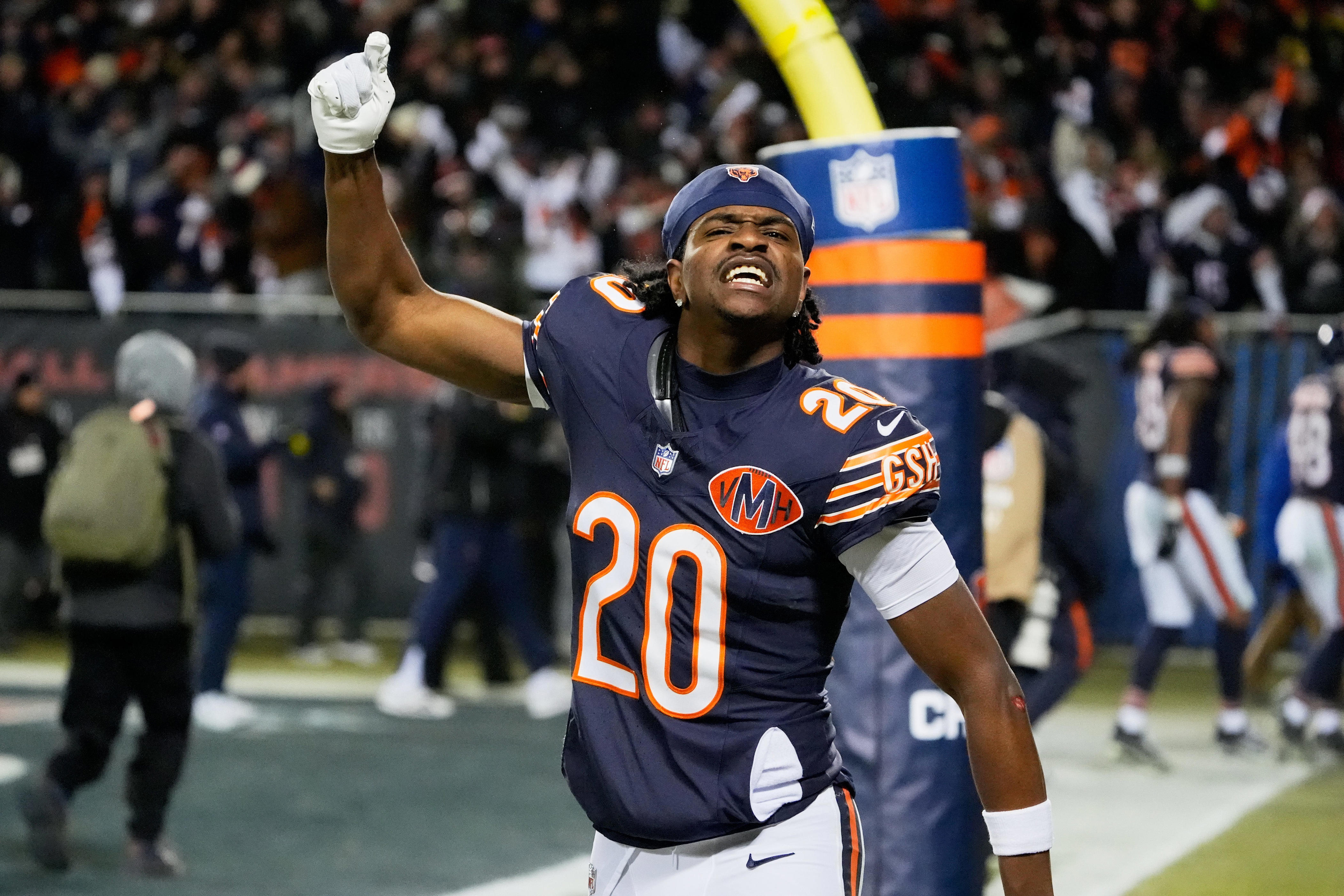 Bears undrafted rookie Jahdae Walker earned coaching staff's trust