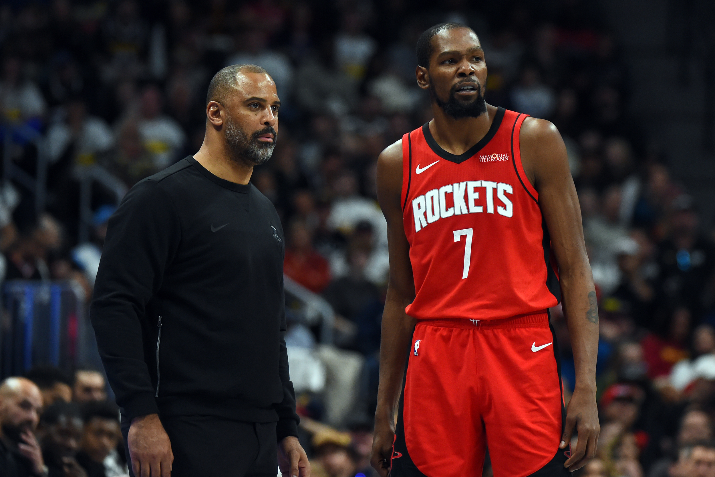 Kevin Durant, Reed Sheppard lead Rockets to convincing win over Nuggets