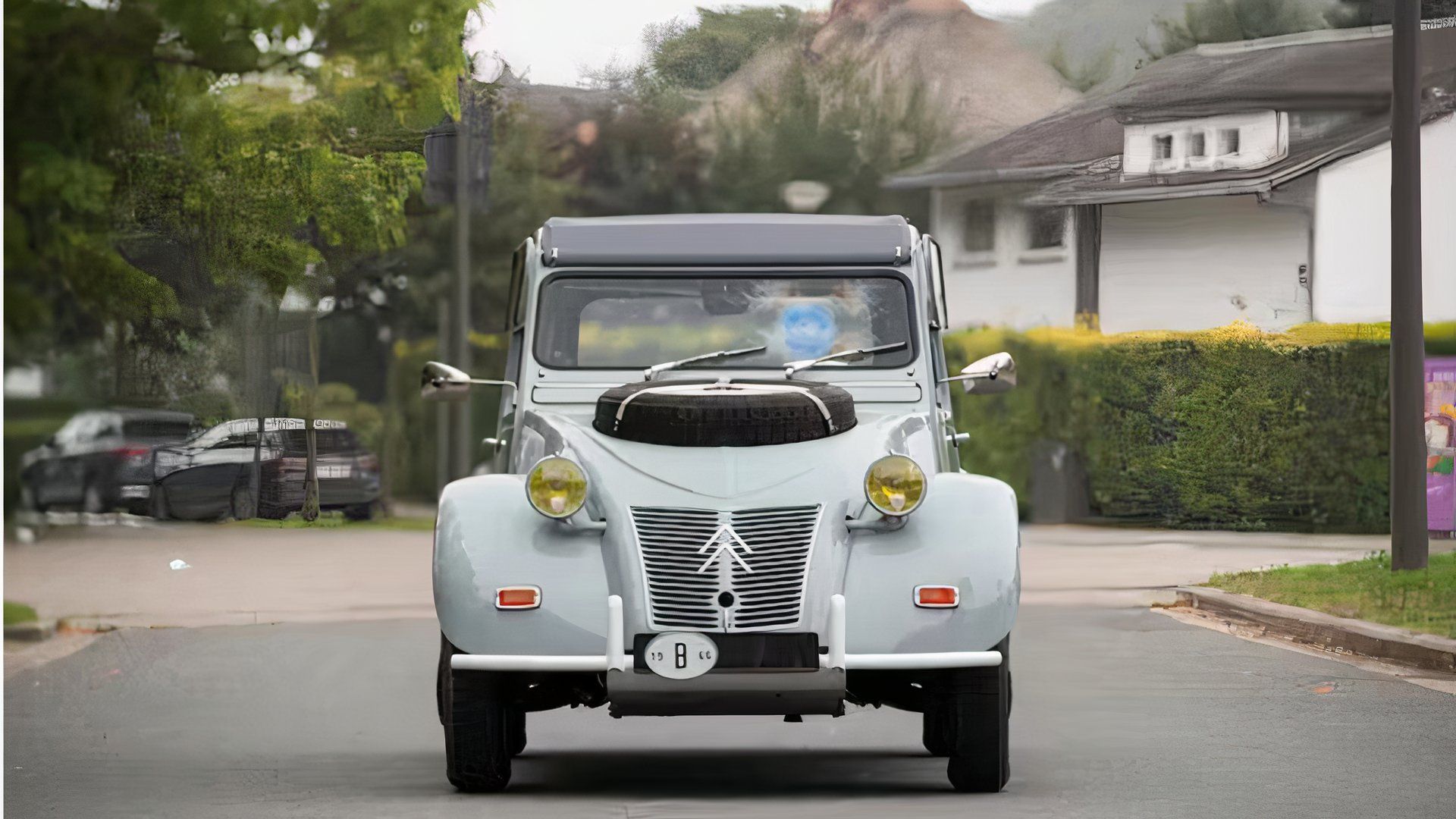 Citroen gave us the only twin-engine production car