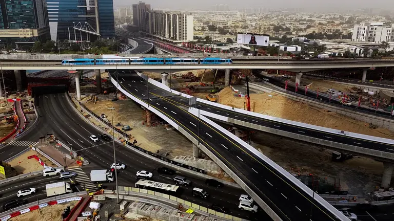 Dubai opens 2 Trade Centre bridges; travel time slashed down to 2 minutes