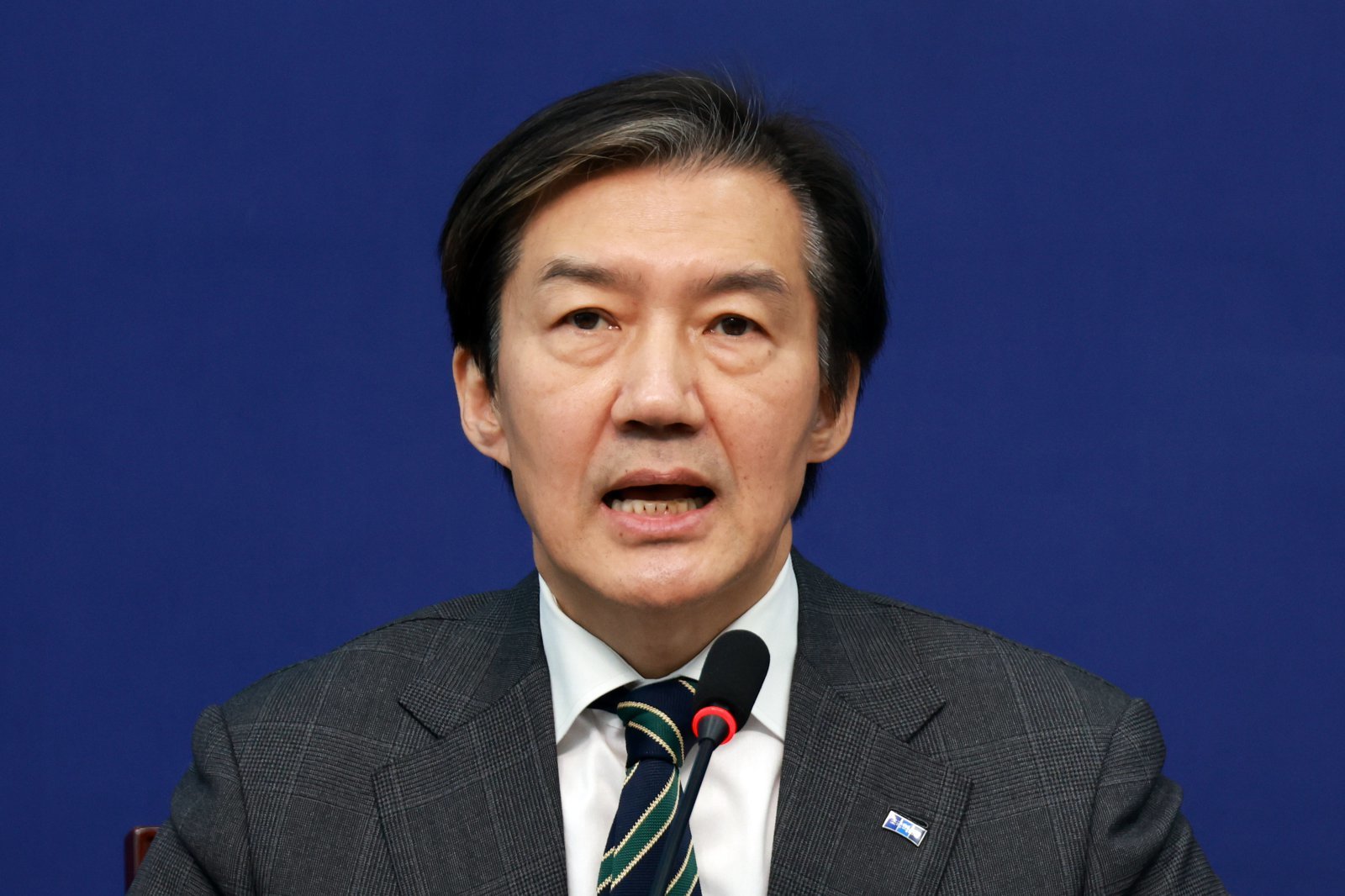 조국 “미국인 Bom Kim 정신차려라…Warning you” 쿠팡 김범석 비판