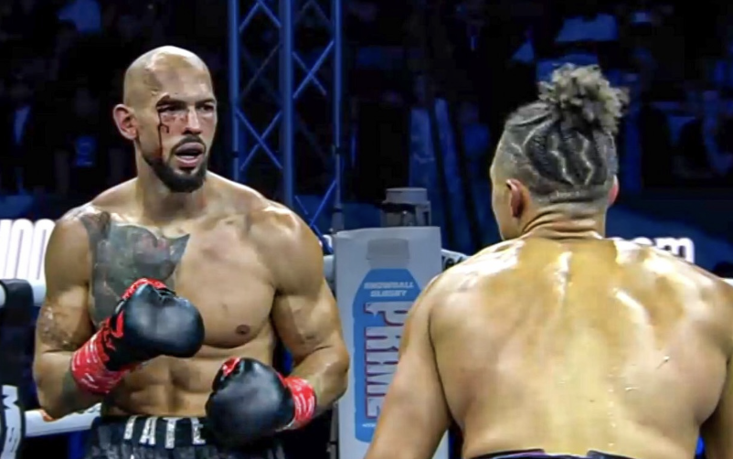 De Moor beats Tate in huge upset