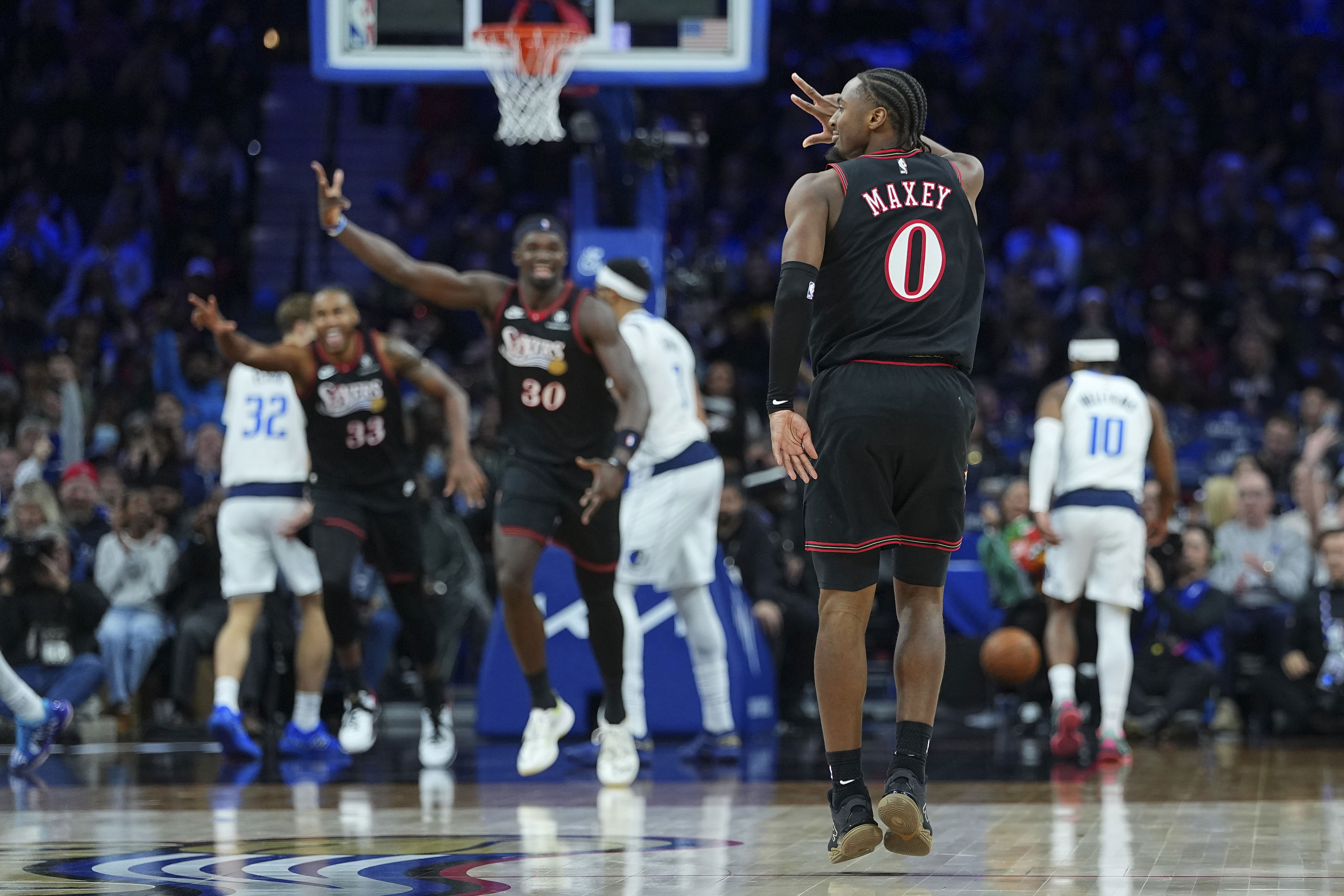 Sixers bell ringer: Sixers surge past Mavericks in fourth quarter for ...