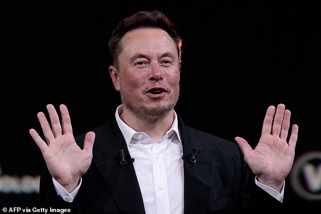 'Extreme safety risk' after three passenger jets caught in panic to ...