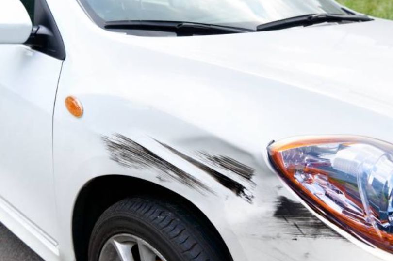 Drivers saving £1,371 on car insurance by renewing on specific date