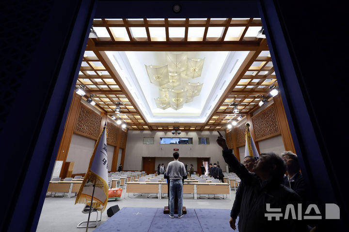 대통령실, 오는 29일부터 청와대로… 주말동안 李 대통령 집무실 이전 마무리 [뉴시스Pic]