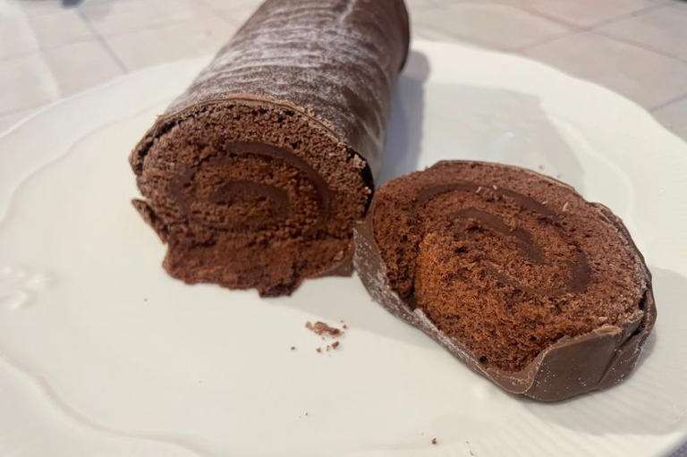 This supermarket Yule log was better than M&S and it wasn’t the most ...