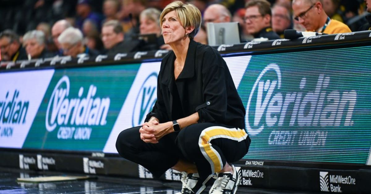 Box score recap: Hawkeyes fall to UConn at the Women’s Champions Classic