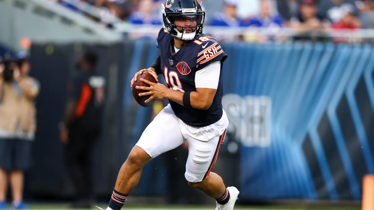 NFL: Yards Caleb Williams needs to break historic record with the Bears