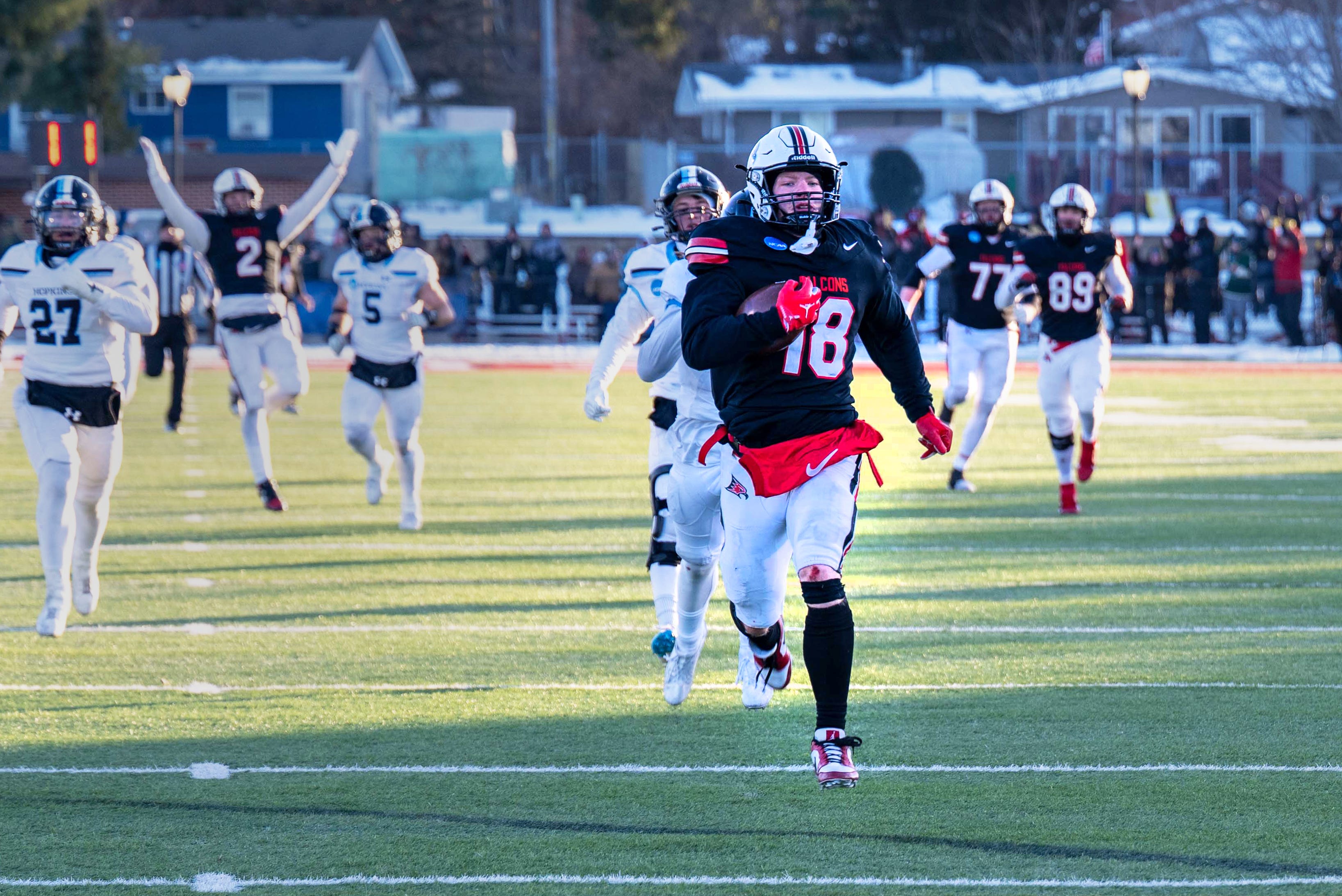UW-River Falls advances to NCAA Division III football title game