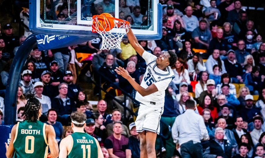 Aggies blast Colorado State in MWC opener, 100-58