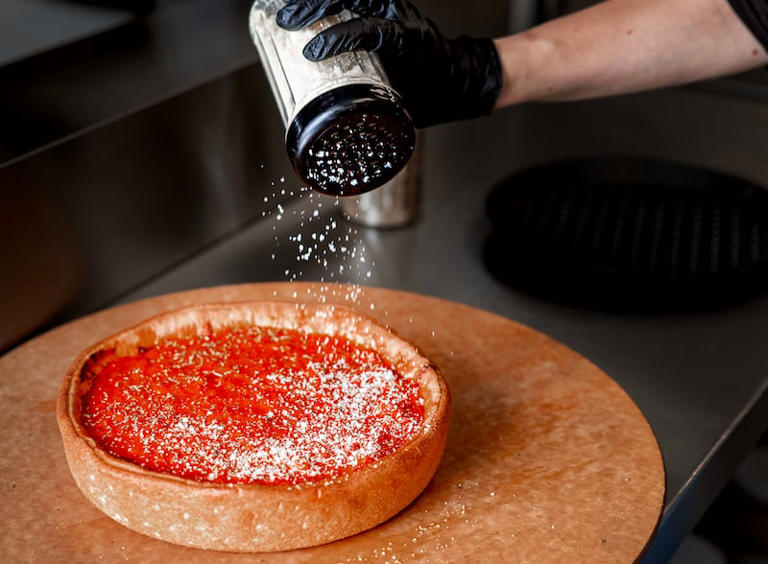 Rosati’s Pizza brings Chicago deep-dish to Utah, but the real star is ...