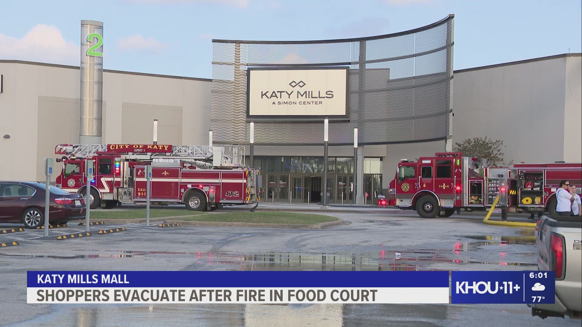 Large crowds of shoppers evacuate Katy Mills Mall after fire breaks out ...