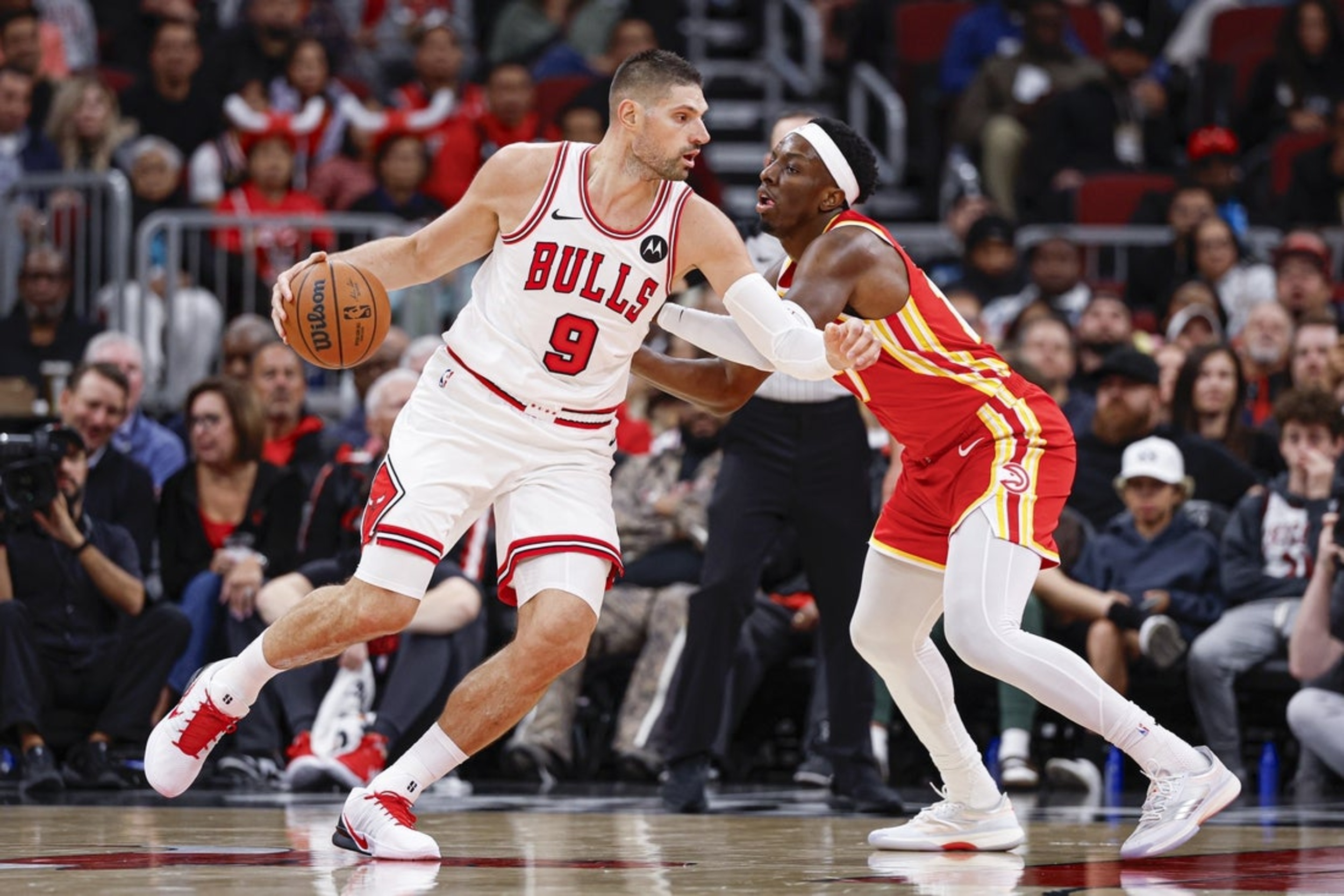 Skidding Hawks look to get right vs. suddenly trending Bulls