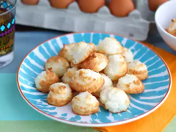 Coconut rochers - video recipe!