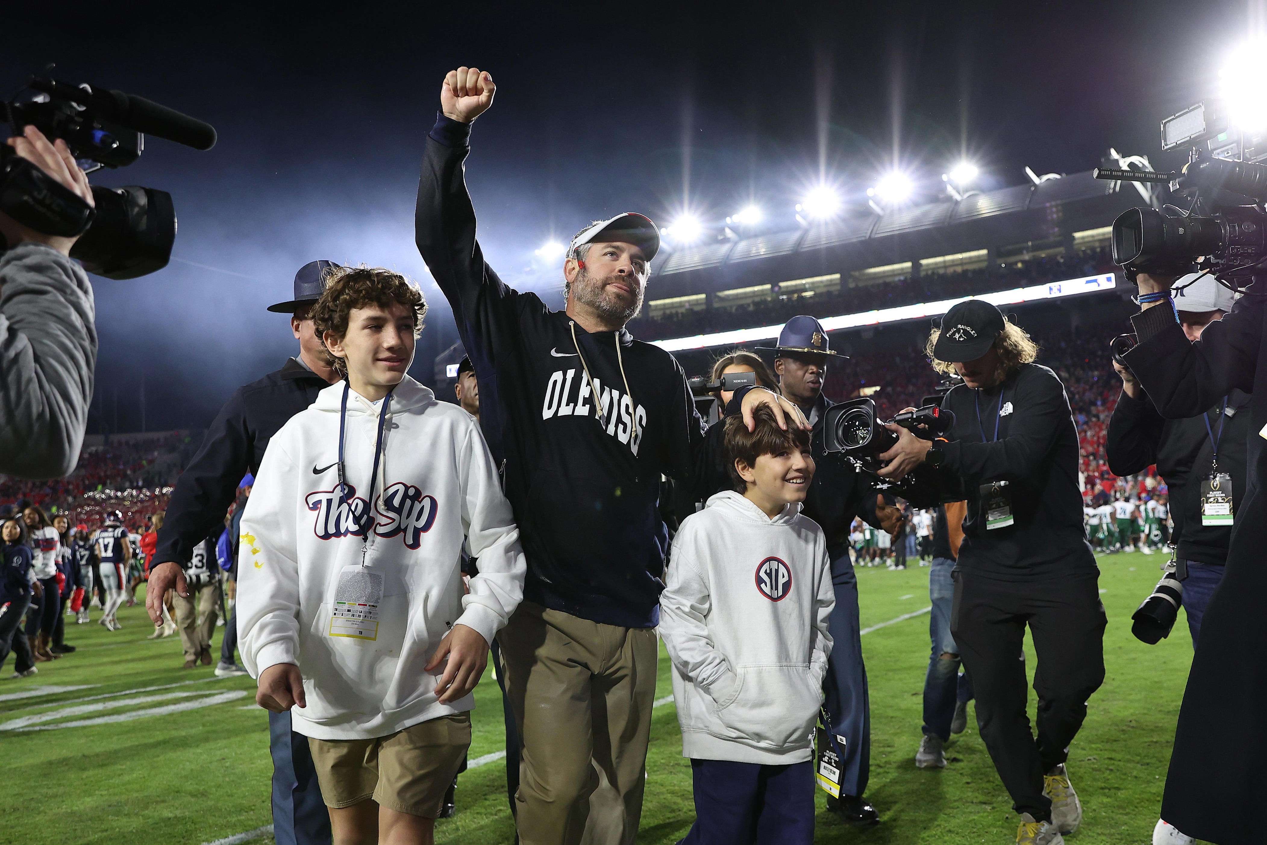 Ole Miss football transfer portal live updates tracker for Pete Golding ...