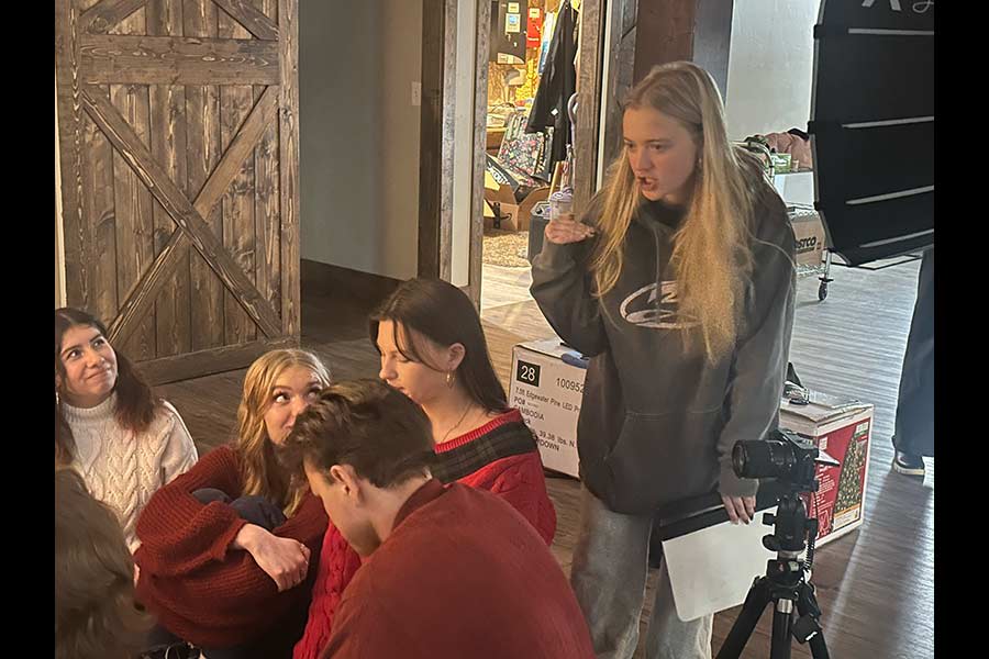 Local filmmakers premiering short Christmas movie in Pocatello