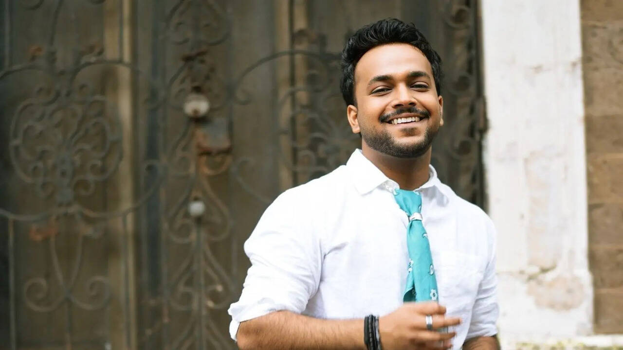 Gullak's Harsh Mayar recalls growing up watching comedy films like Hera ...