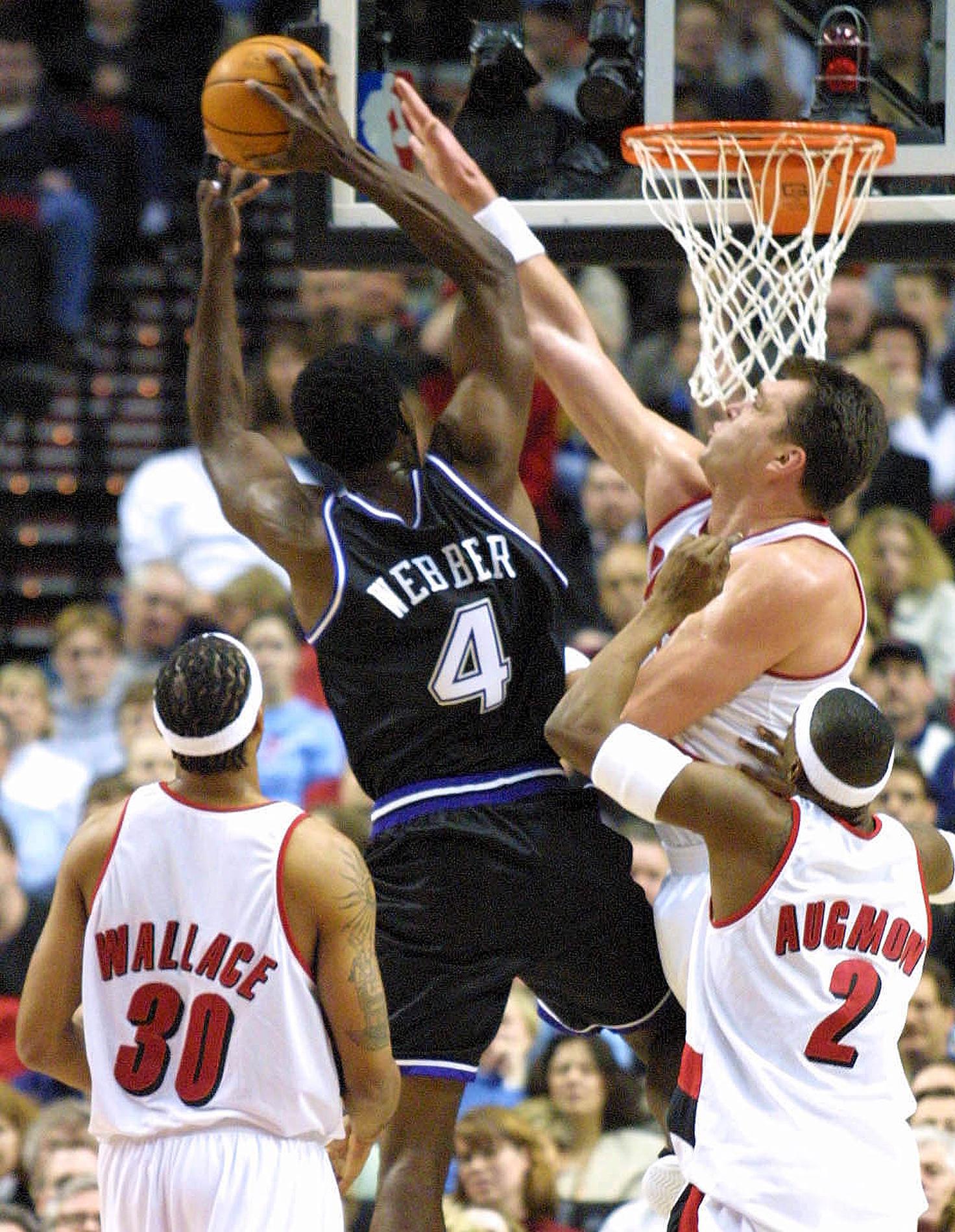 Trail Blazers-Kings second half discussion here!