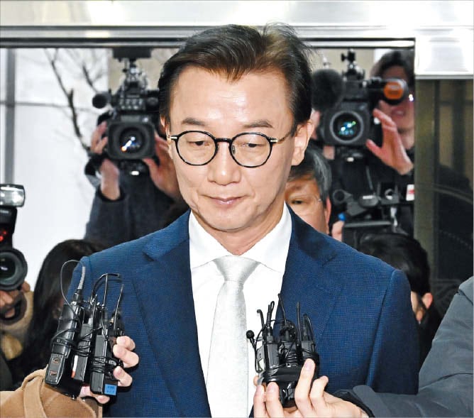 Democratic Party lawmaker denies allegations after 14-hour police ...